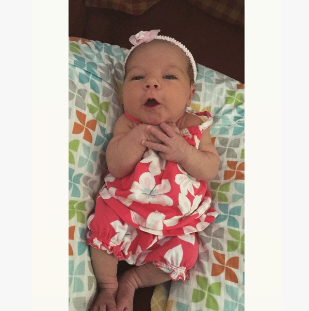 TMI CUTENESS OVERLOAD My baby a week old 😍😩💖 - Glow Community