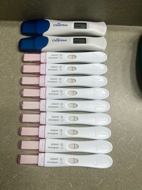 Is it normal/common to have fluctuating positive pregnancy test lines ...